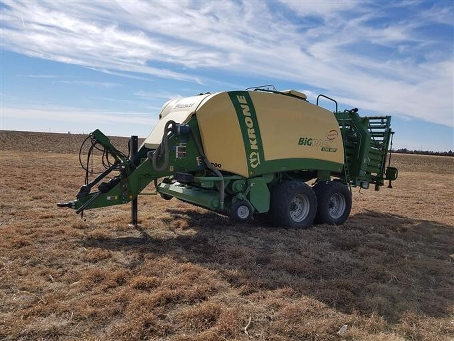 Krone Big Pack 1290 HDP, Large Square Baler [With Download] Minecraft Map