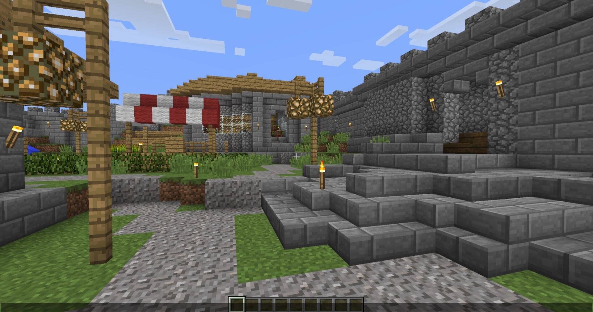 Grand Castle - MCPVP Sabotage map - REBUILT Minecraft Map