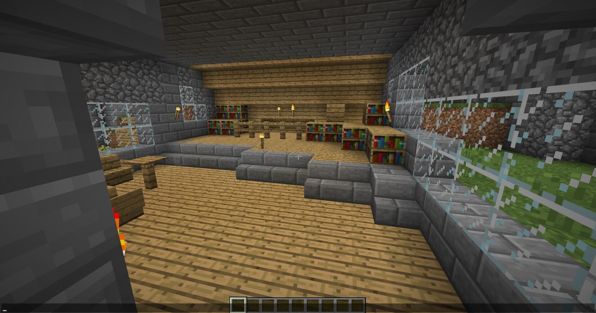 Grand Castle - MCPVP Sabotage map - REBUILT Minecraft Map