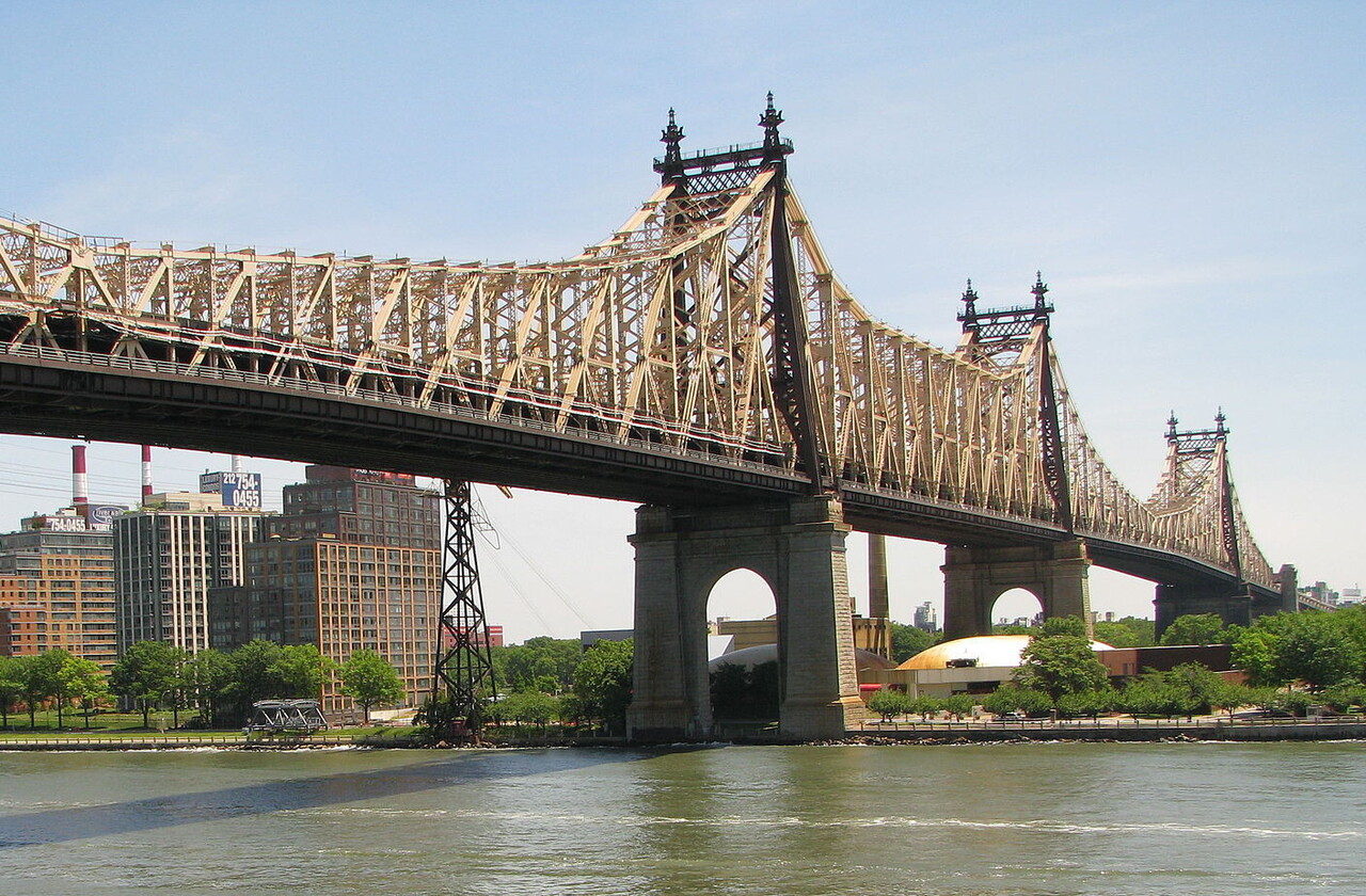 Queensboro Bridge, New York Minecraft Map