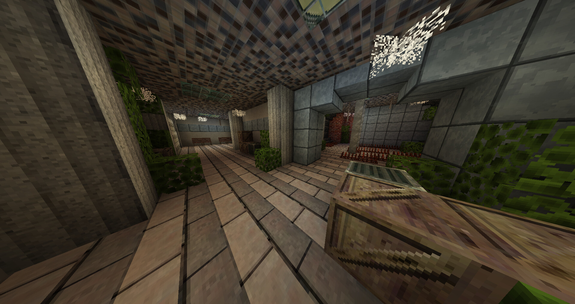 The Phantom - Horror Multiplayer Minigame Minecraft Map