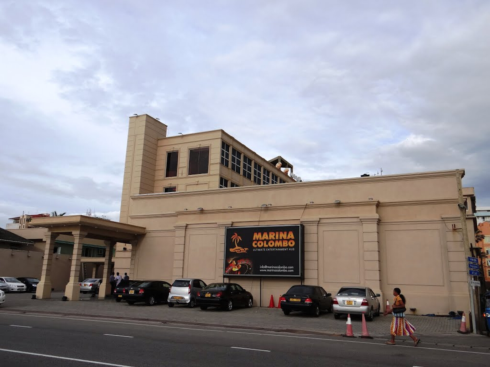 Casino Marina Colombo (modified & full interior) (No texture pack ...