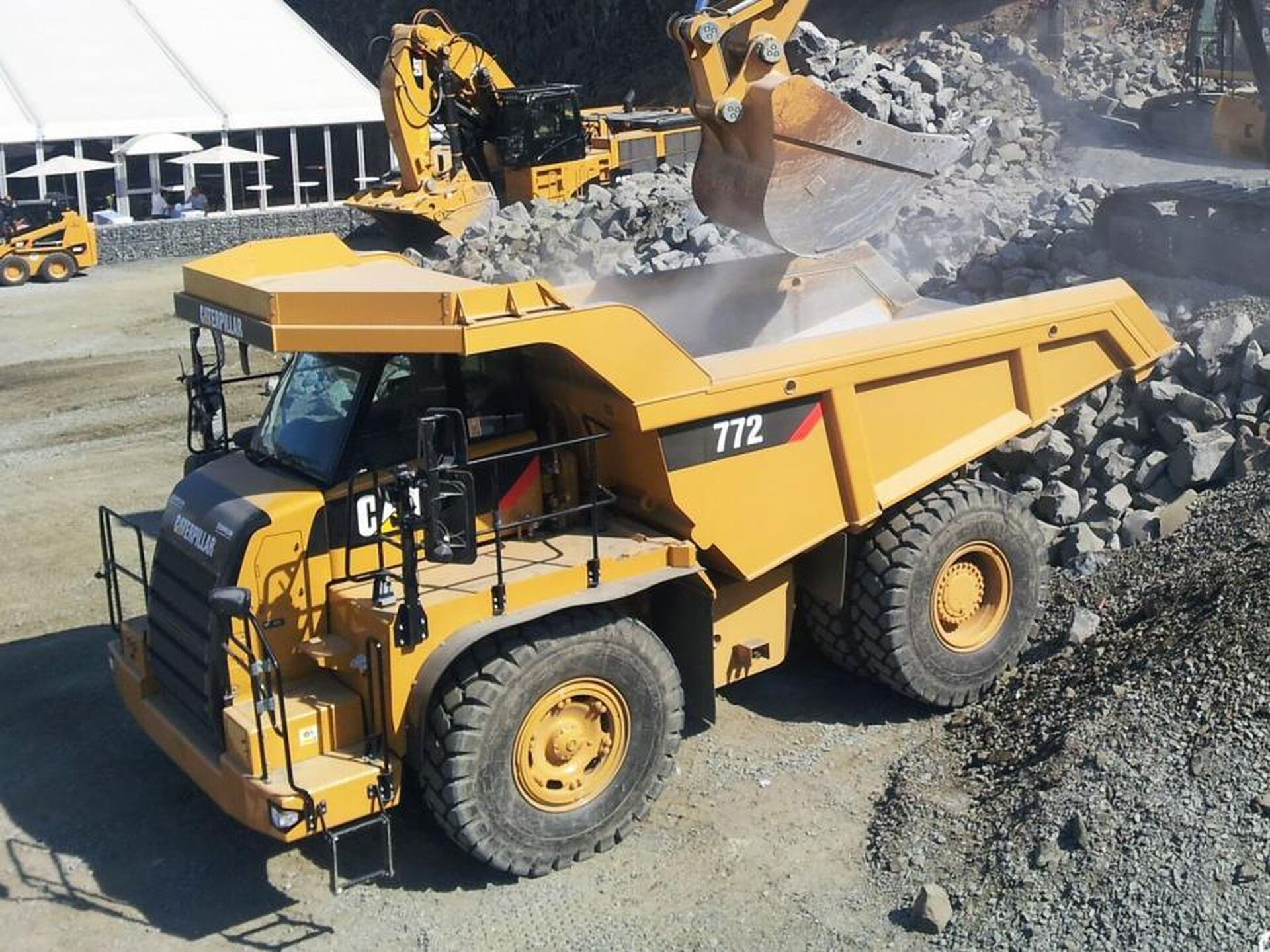 CATERPILLAR 772G (Download) Minecraft Map