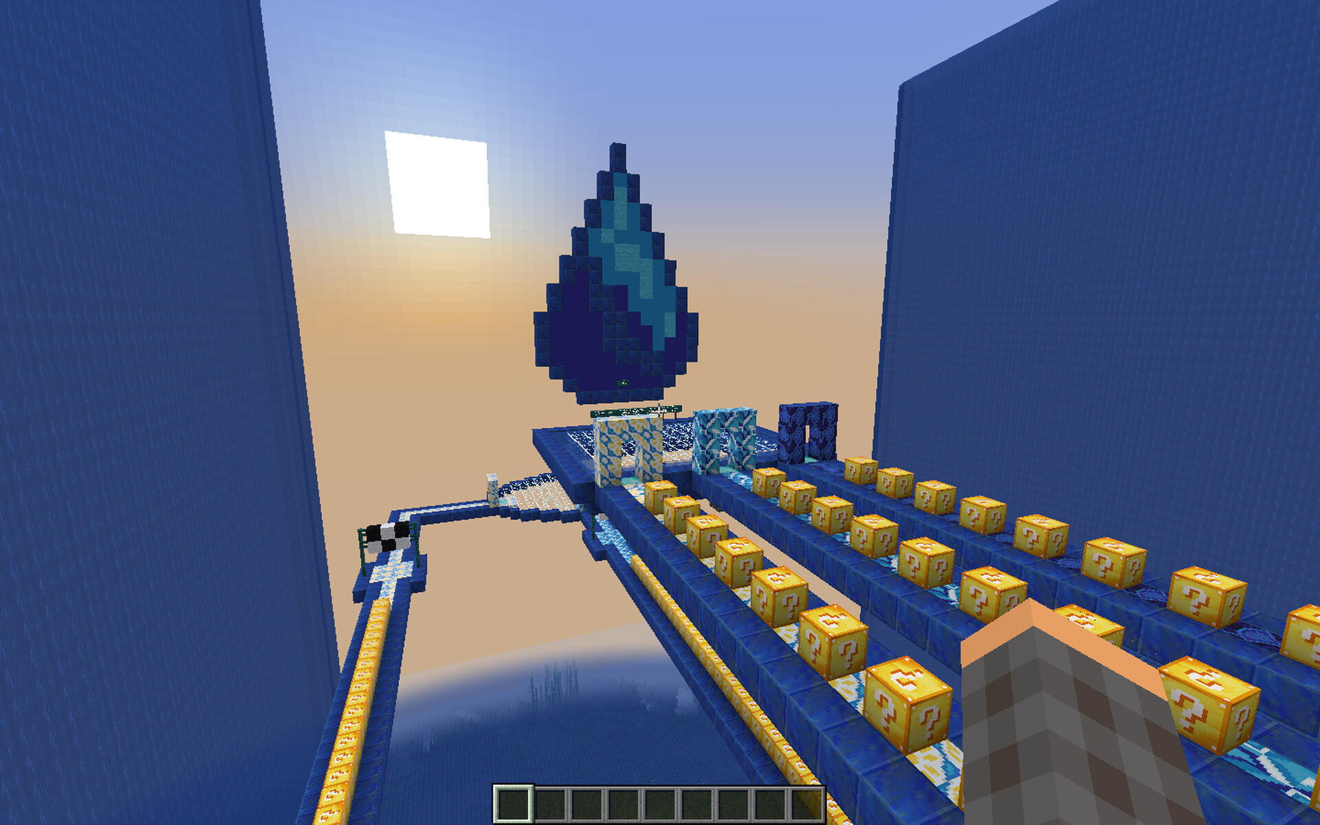 Aqua Lucky Block Race Minecraft Map