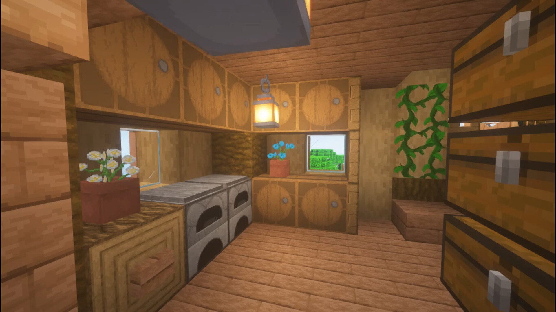 Tree House(For Java & Bedrock) Minecraft Map