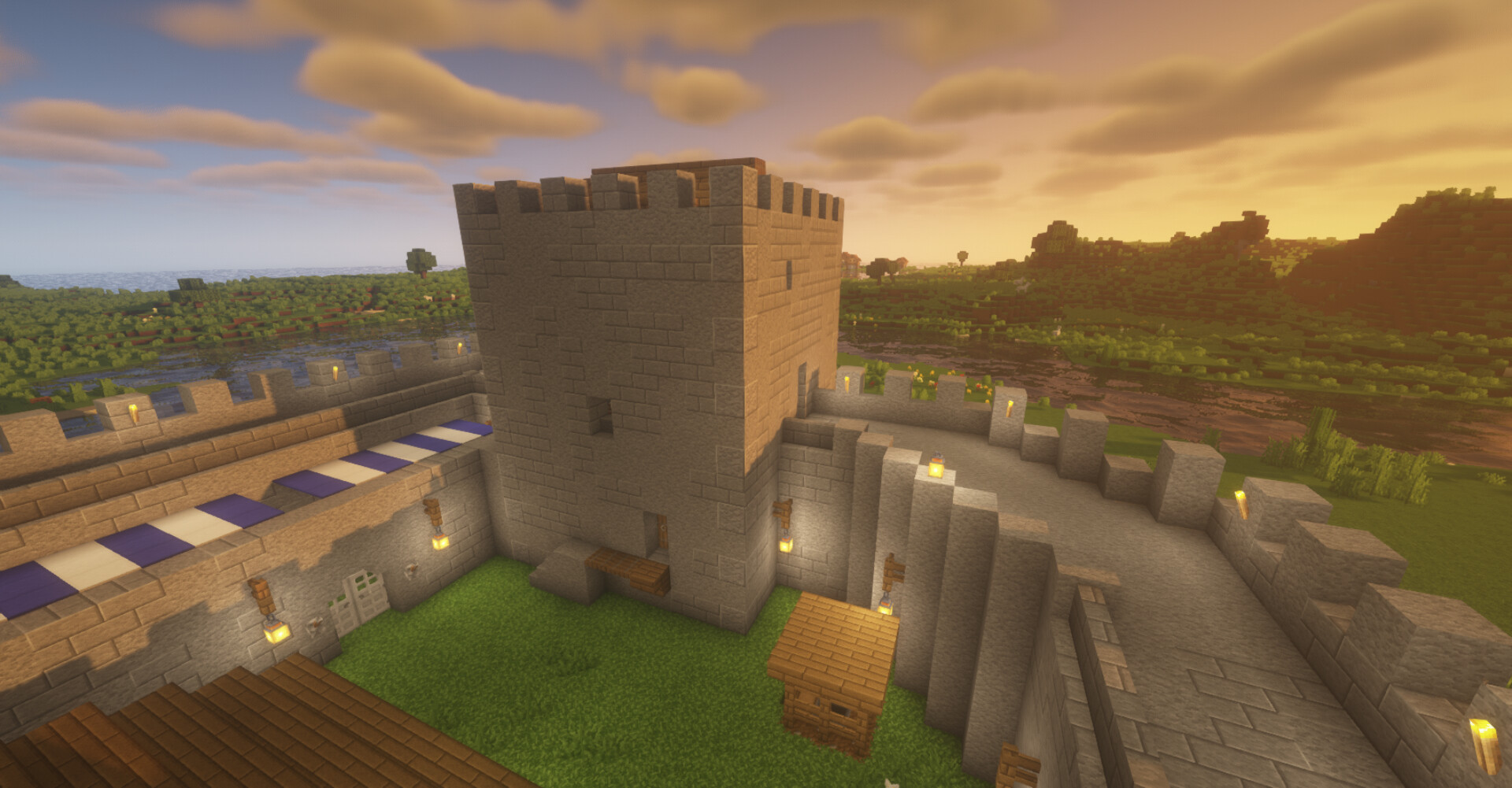 Villager Size Compact Castle Minecraft Map