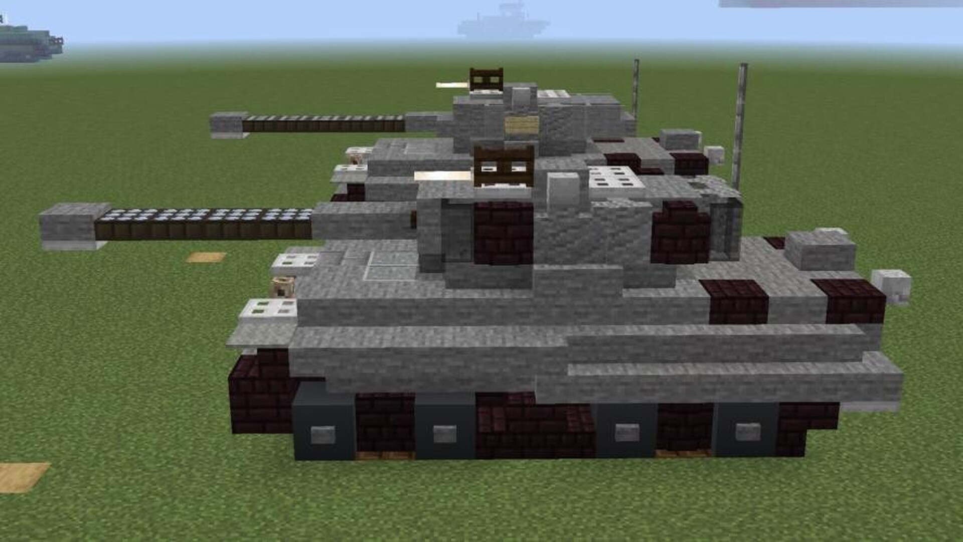 1.5:1 scale Panzerkampfwagen Tiger Ausf. B (Tiger II P and H) Minecraft Map