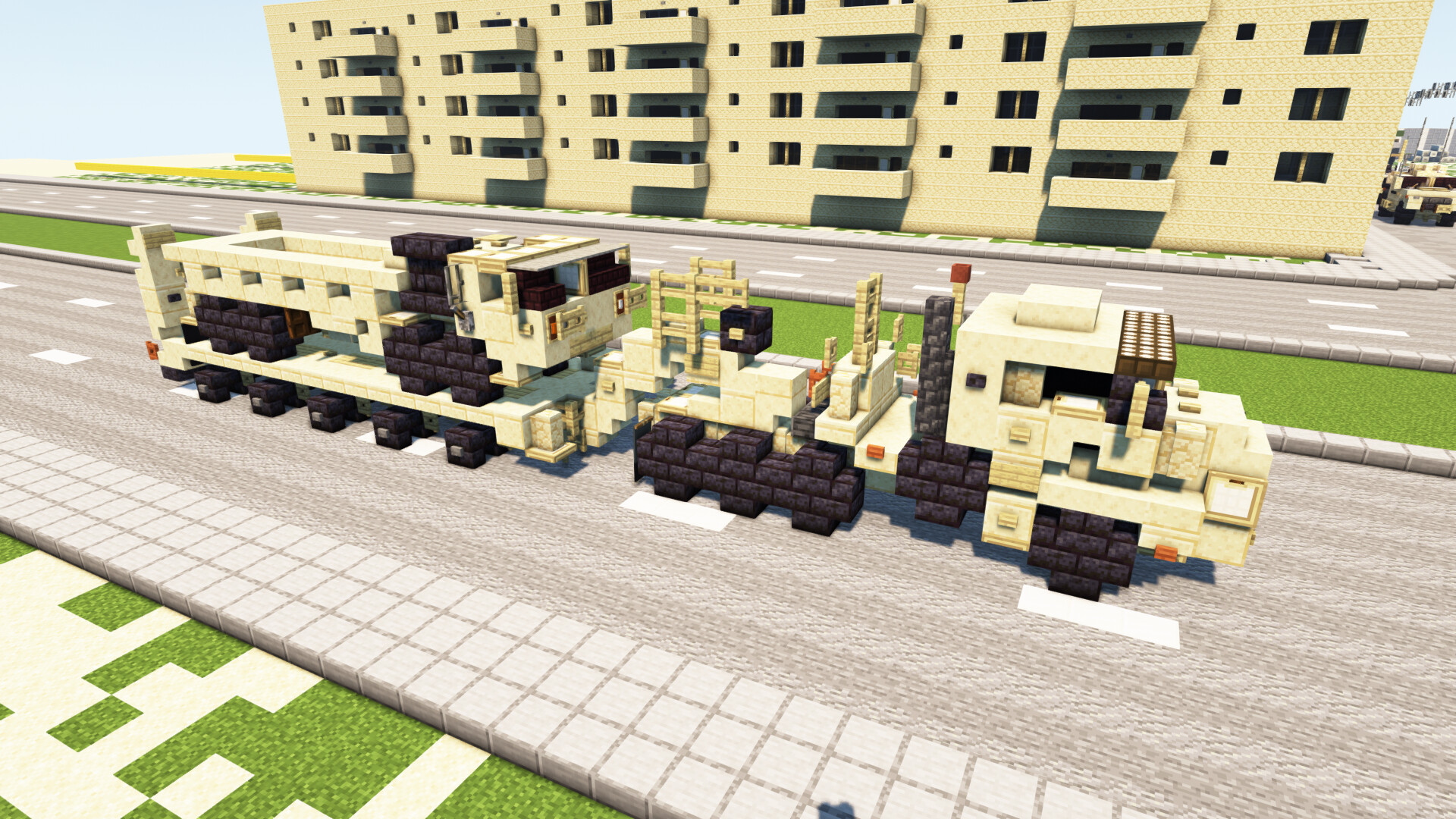 Oshkosh M1070 Tank Transporter Truck Minecraft Map