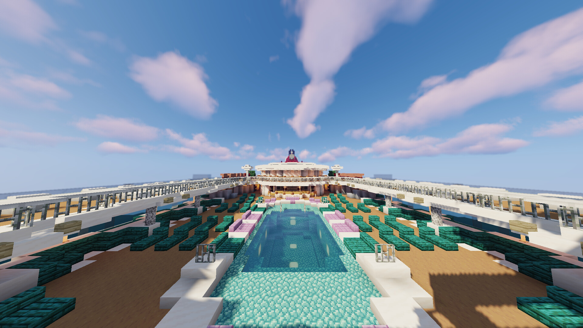 Scarlet Lady (EXTERIOR only) Minecraft Map