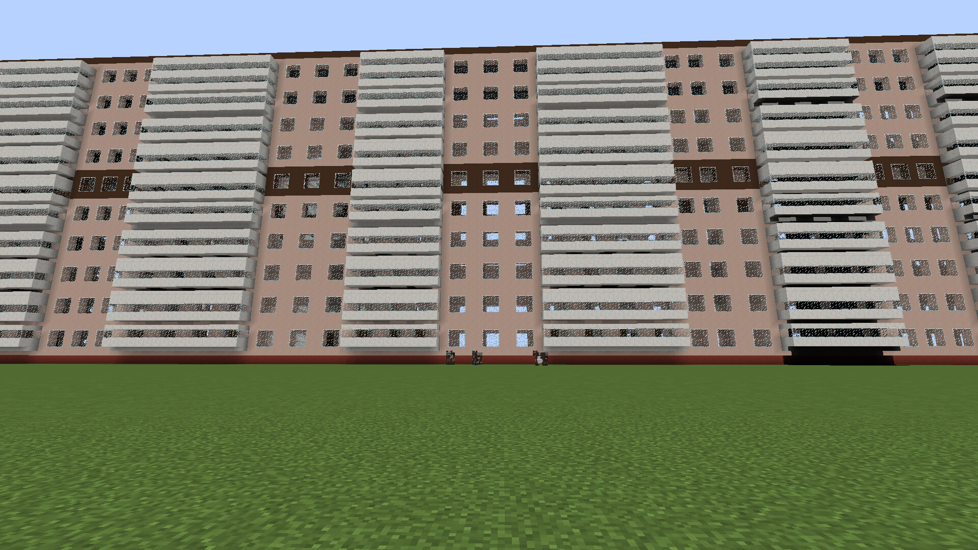 Russian apartment building in Chelyabinsk (Universitetskaya ...