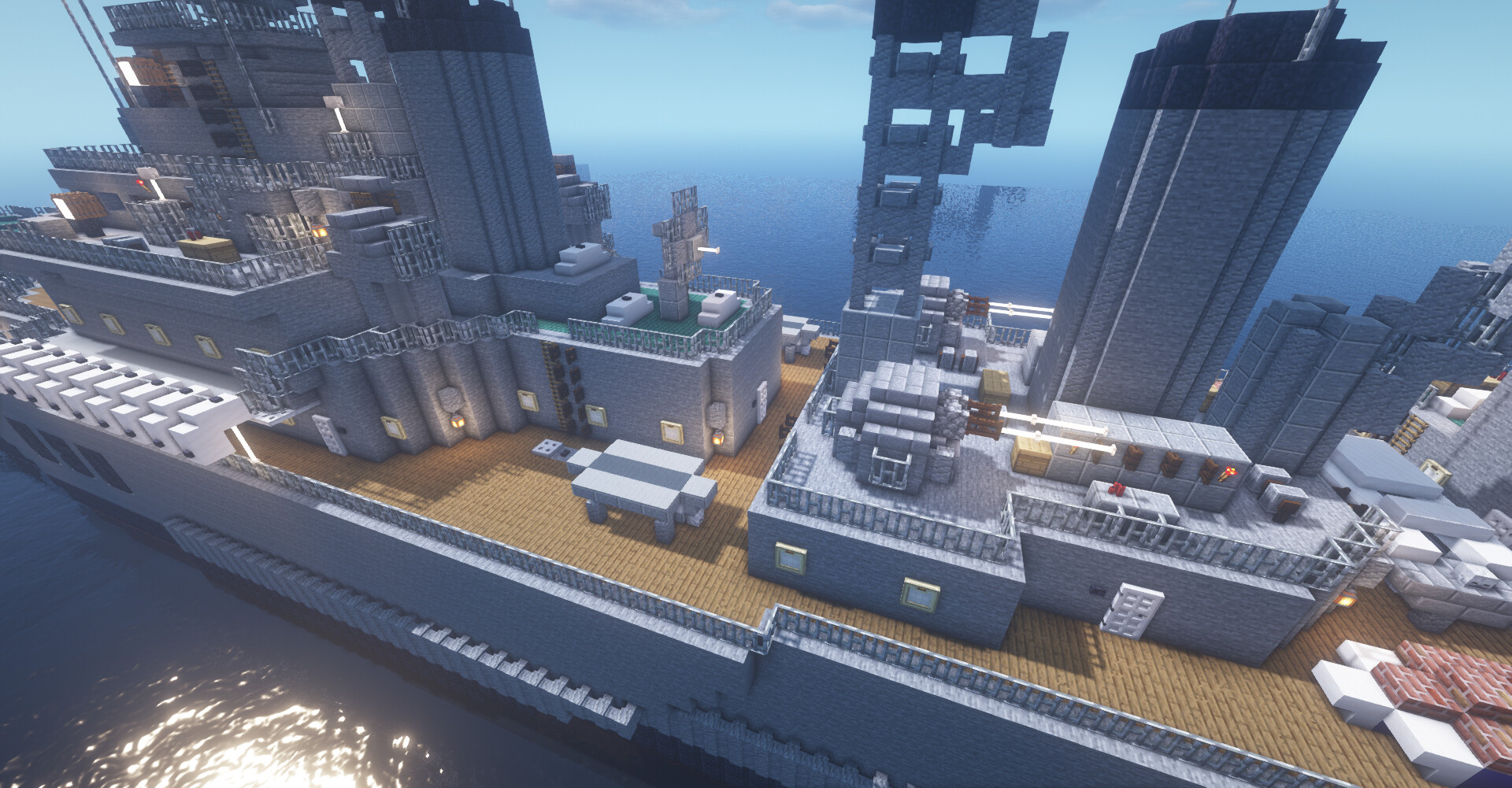 Bellerophon - GW96A - British Guided Missile Cruiser - Full Interior Minecraft Map