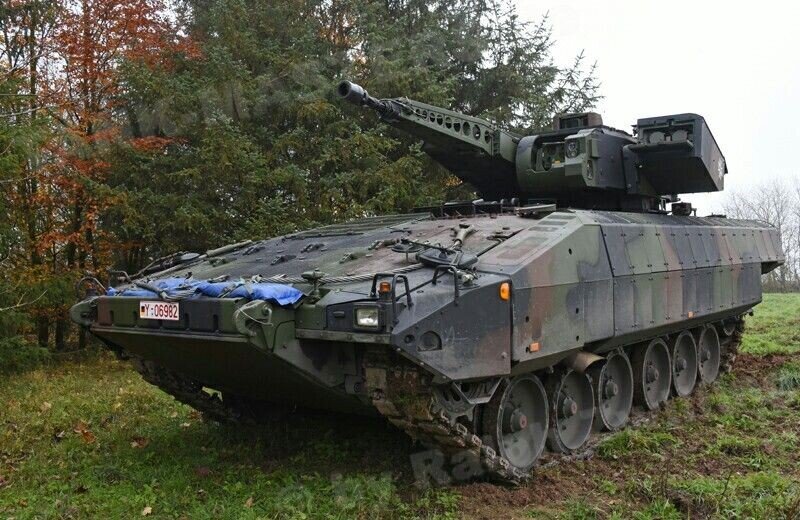 1.5:1 scale SPz Puma Minecraft Map