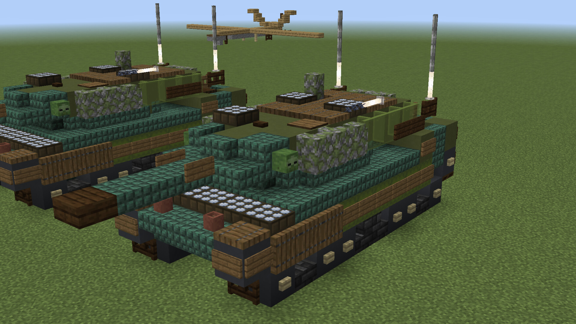 1.5:1 scale Leopard 2A5 and 2A6 main battle tanks Minecraft Map