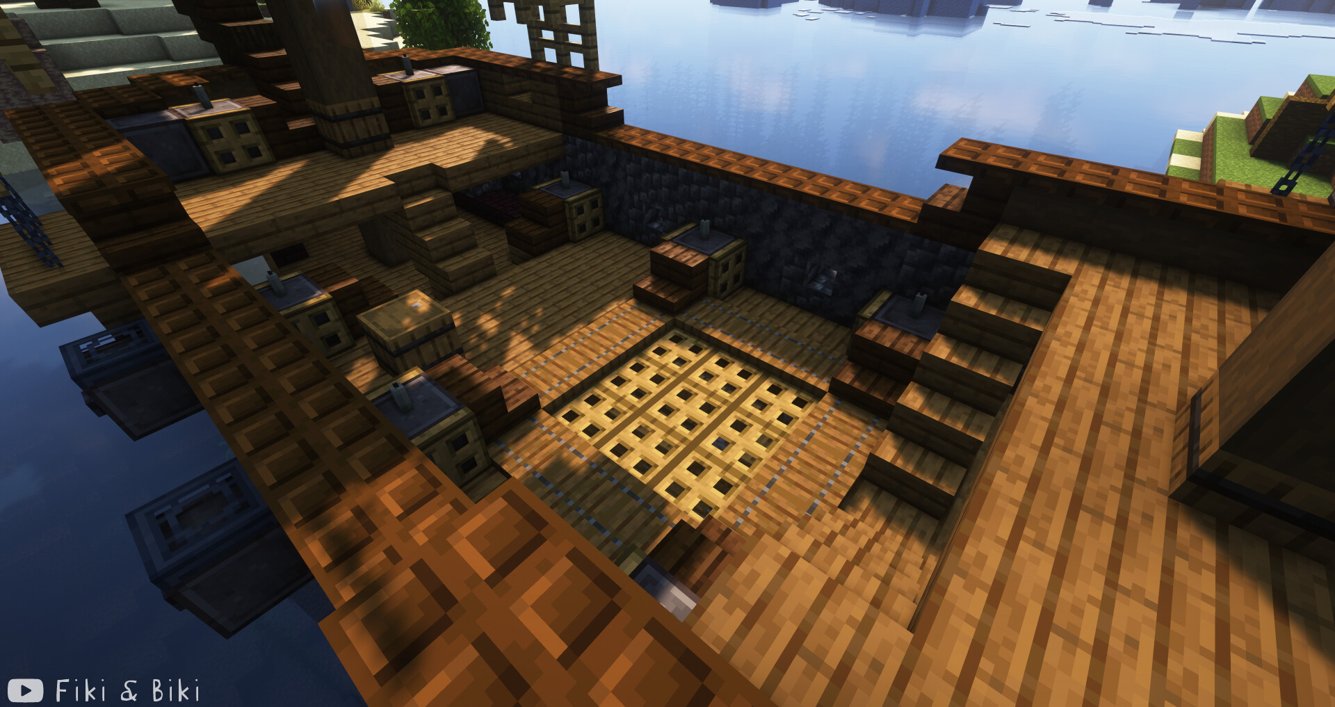 Ship in a Tropical Cove Minecraft Map