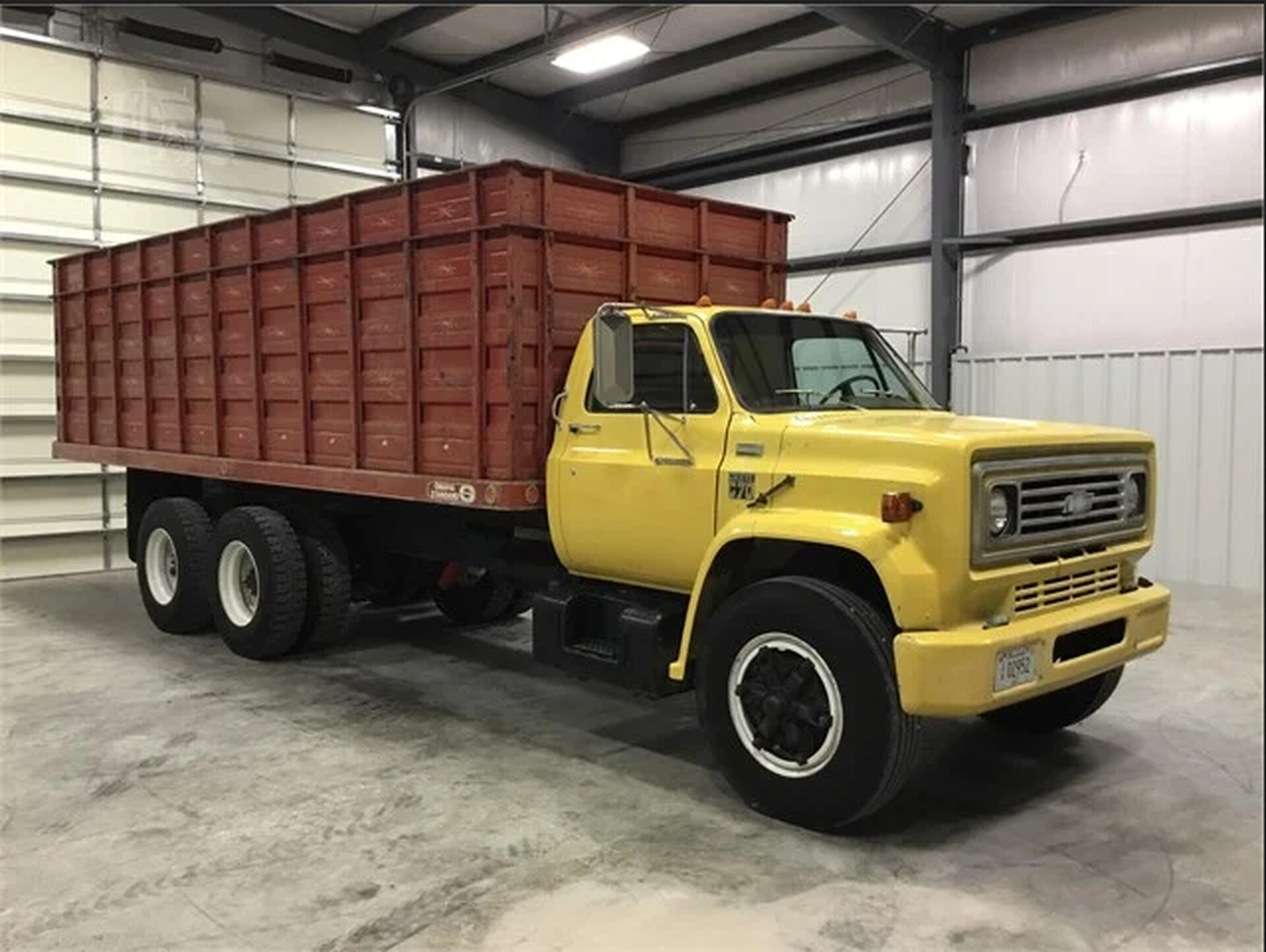 Chevy C70, Grain truck [With Download] Minecraft Map