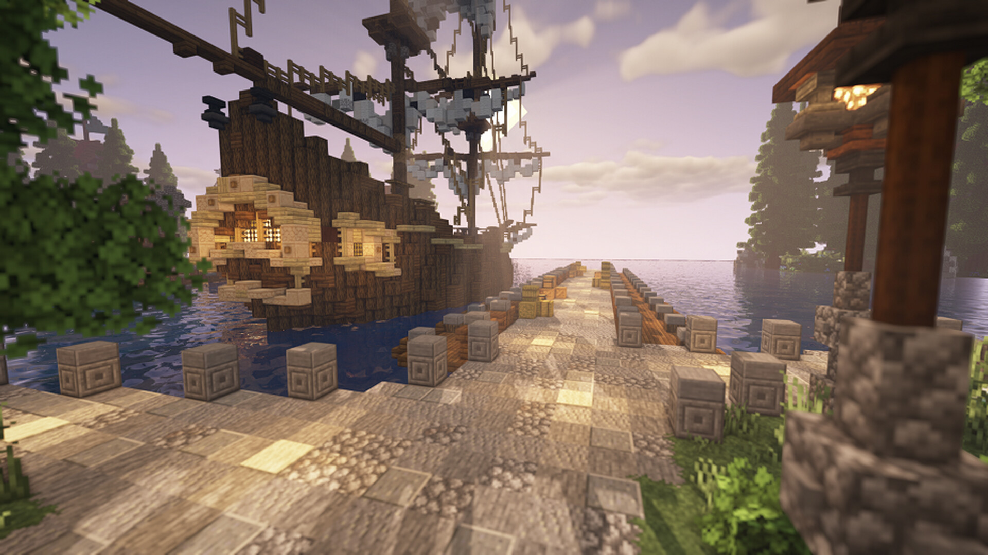 -| HUB |- Red Medieval Town | 450x400 Minecraft Map