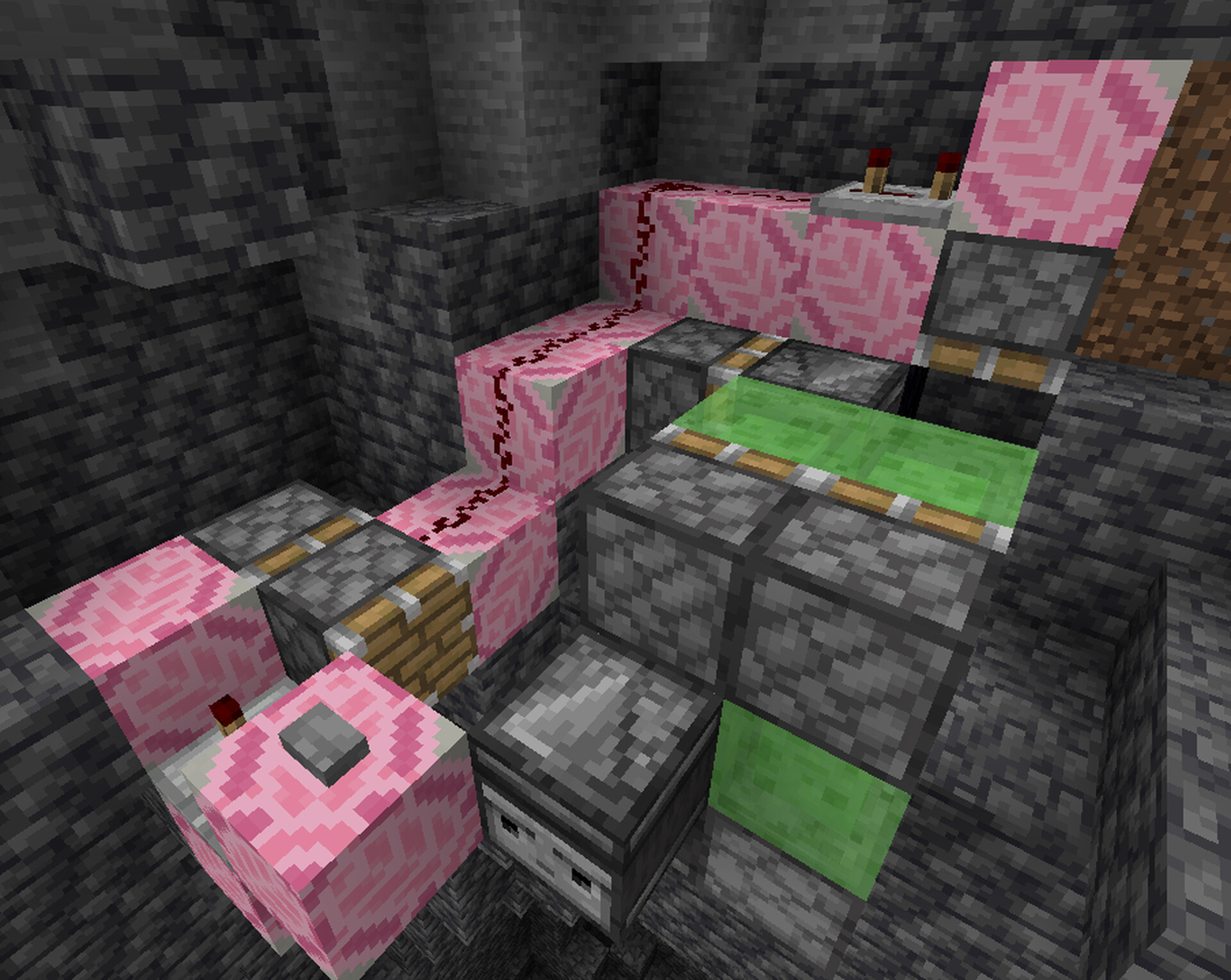 Horizontal bi-directional flying Machine with docking bays Minecraft Map