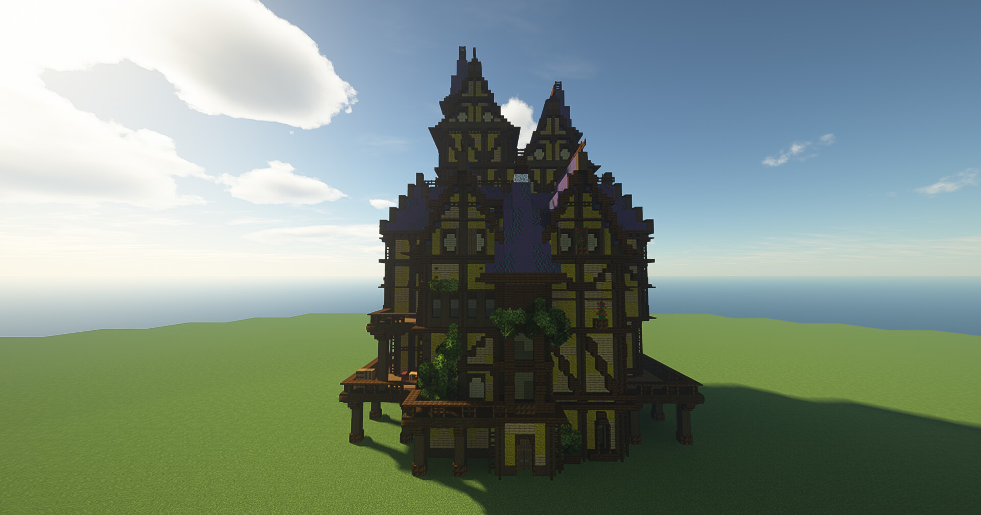 Grand Medieval/Fantasy House! 1.19+ Minecraft Map