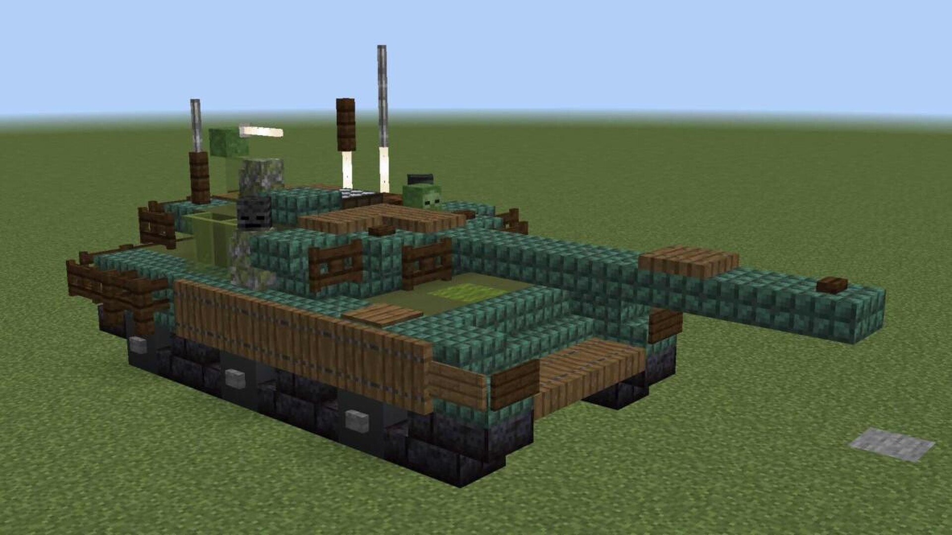 1.5:1 scale T-90M provy 3 + "Nakidka" thermal cover Minecraft Map