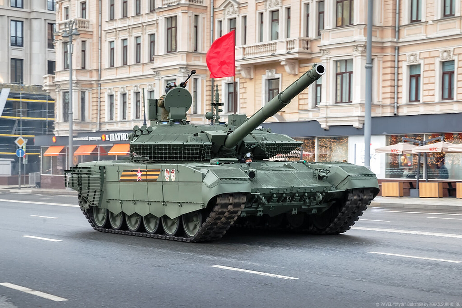 1.5:1 scale T-90M provy 3 + "Nakidka" thermal cover Minecraft Map