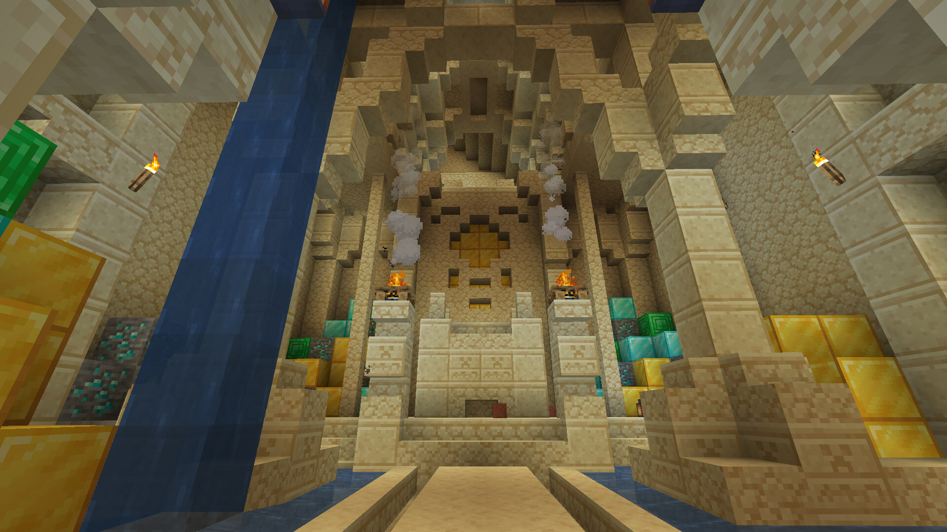 Pyramid Labrynth Minecraft Map