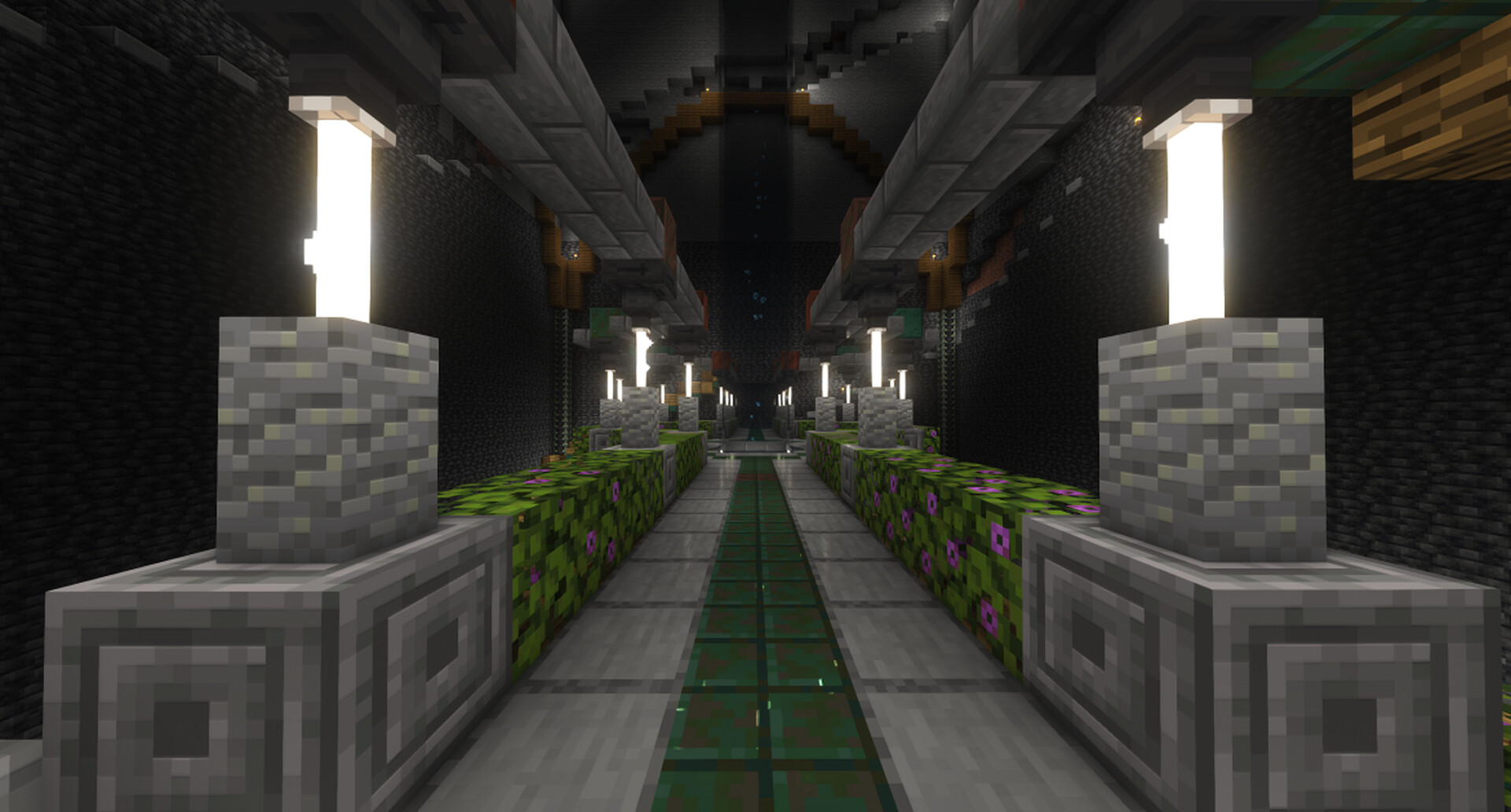 Grelis' Sandwalker bedrock-to-build-limit base Minecraft Map