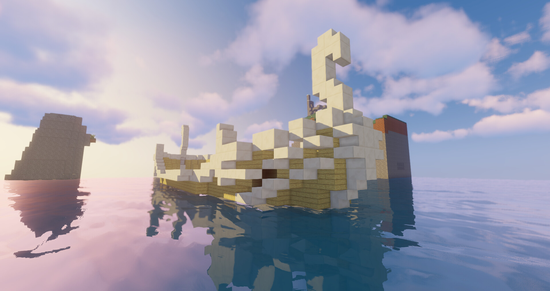 Lothlorien Swan Ship (LoTR) Minecraft Map