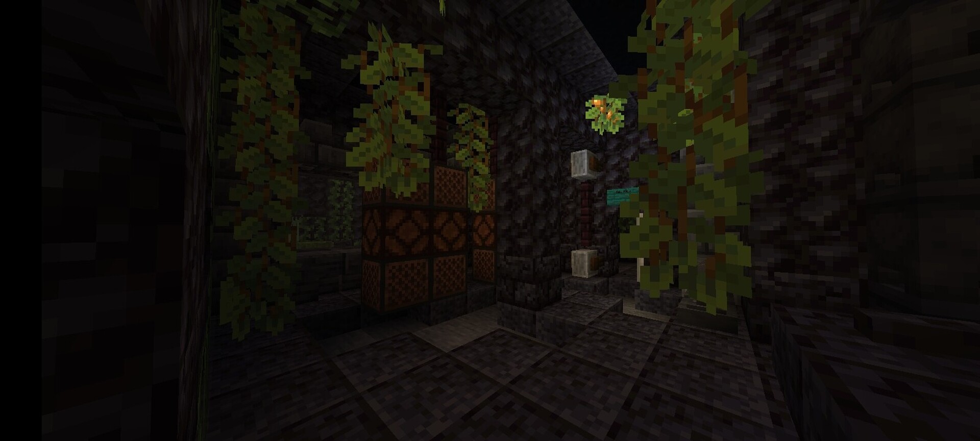 Multiplayer Master Memorial (Chapter 1) Minecraft Map