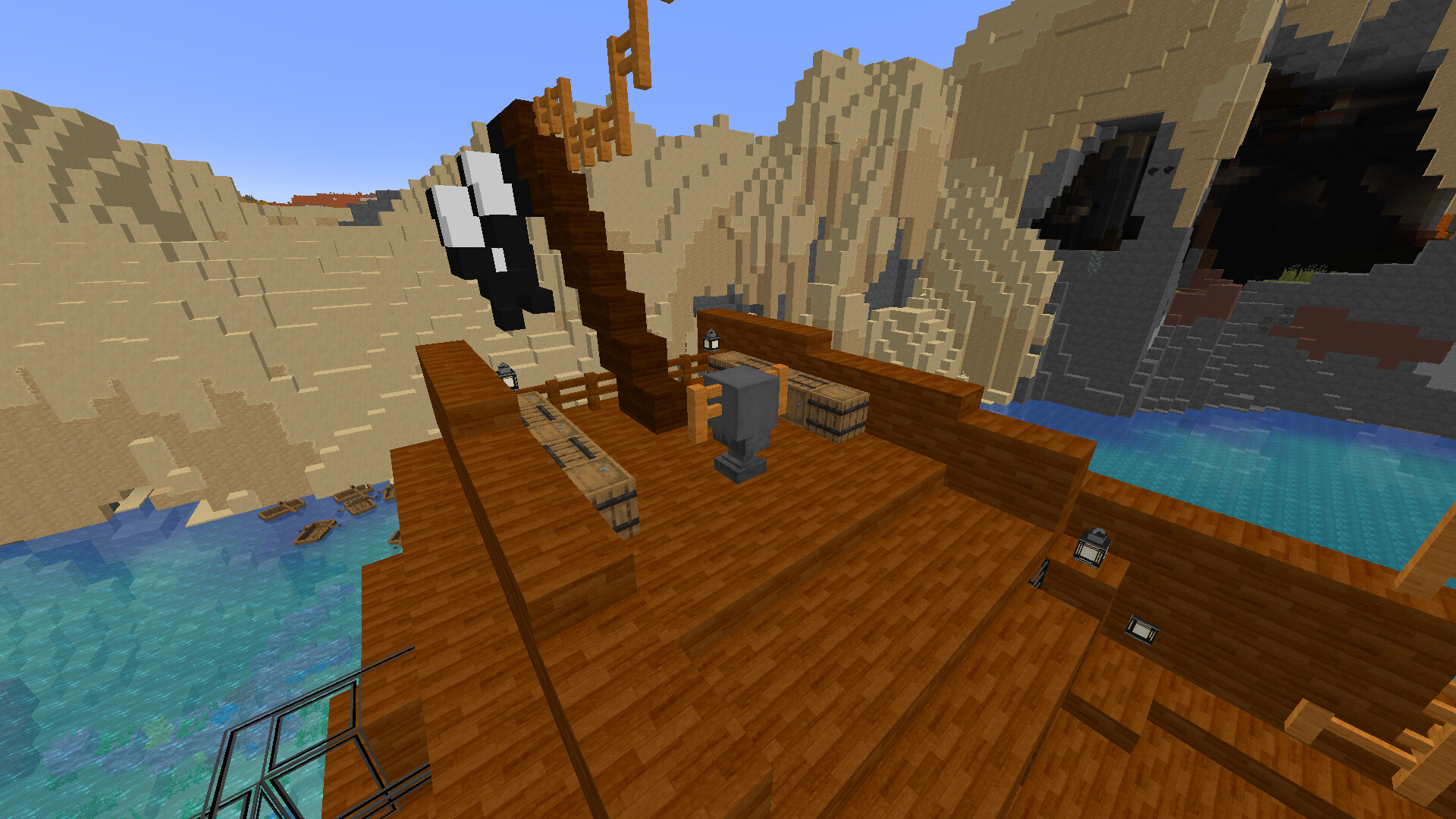 Pirate Ship full interior (download) Minecraft Map