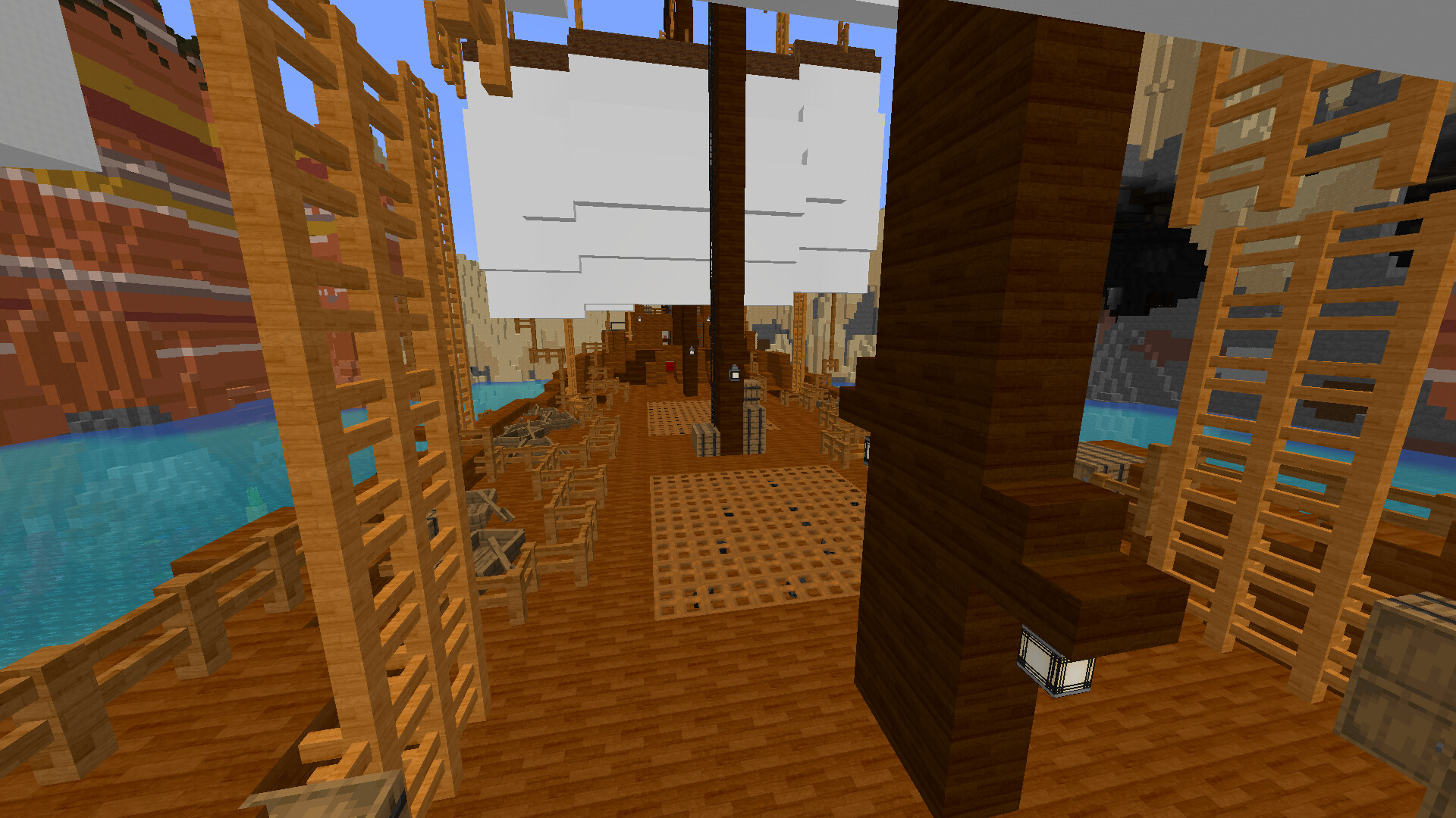 Pirate Ship full interior (download) Minecraft Map