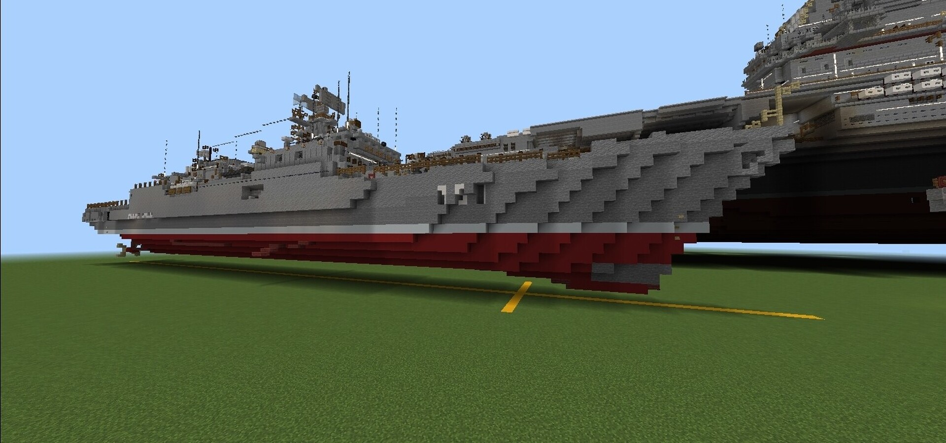 1:1 Admiral Grigorovich class guided missile frigate Minecraft Map