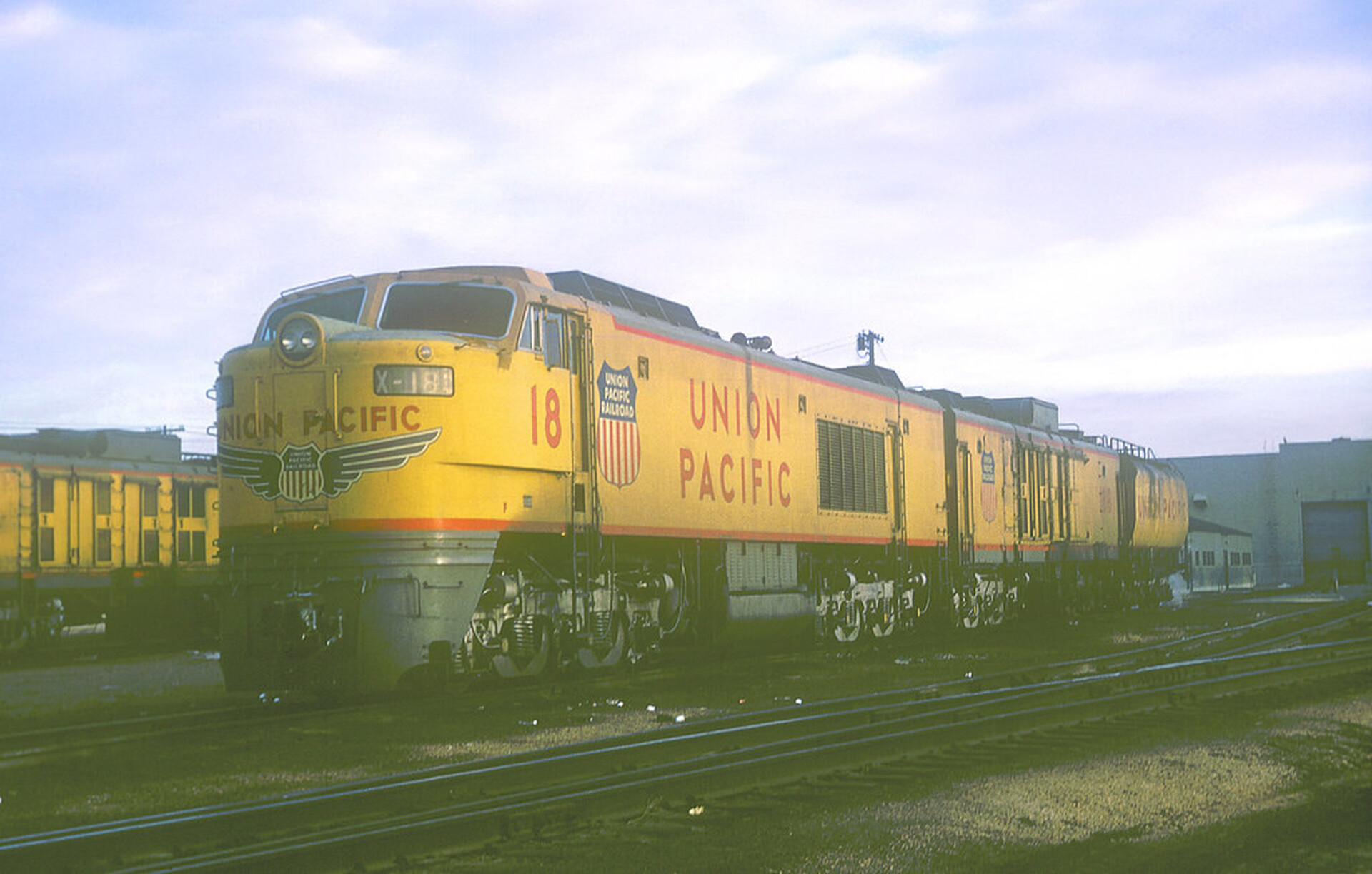 Minecraft Union Pacific GTEL 3rd Gen Gas Turbine-Electric Locomotive ...