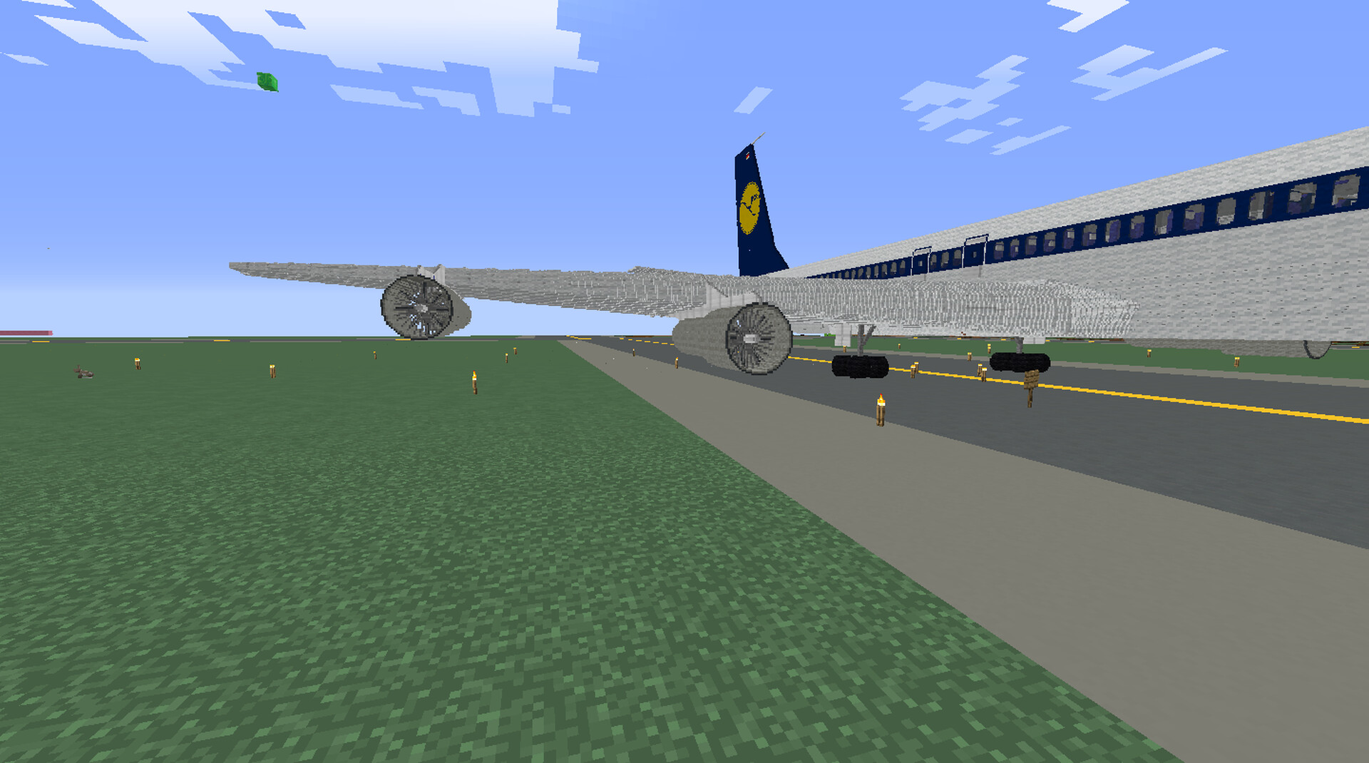 Boeing 707 (little tiles) Lufthansa Minecraft Map