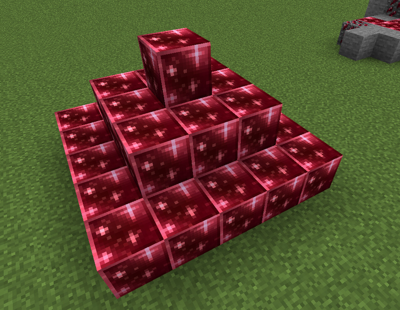 Emeralds to Garnets Minecraft Texture Pack