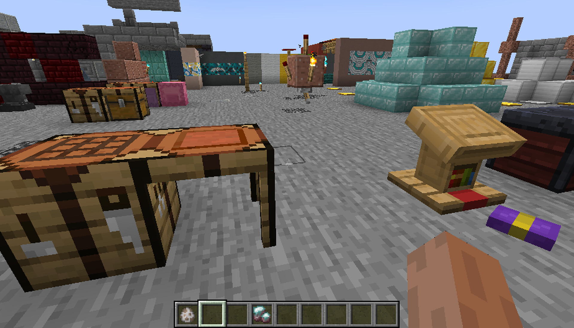 Crafting tables (no 4 game) Minecraft Texture Pack