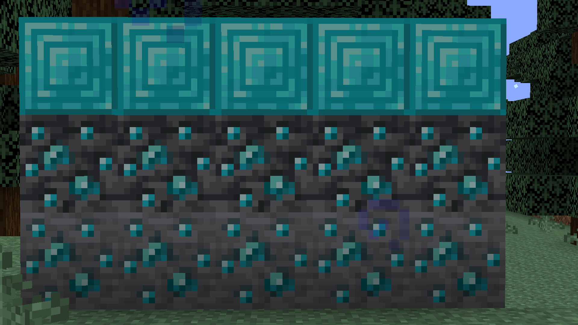 Netherite emerald edit VERSION 1 Minecraft Texture Pack