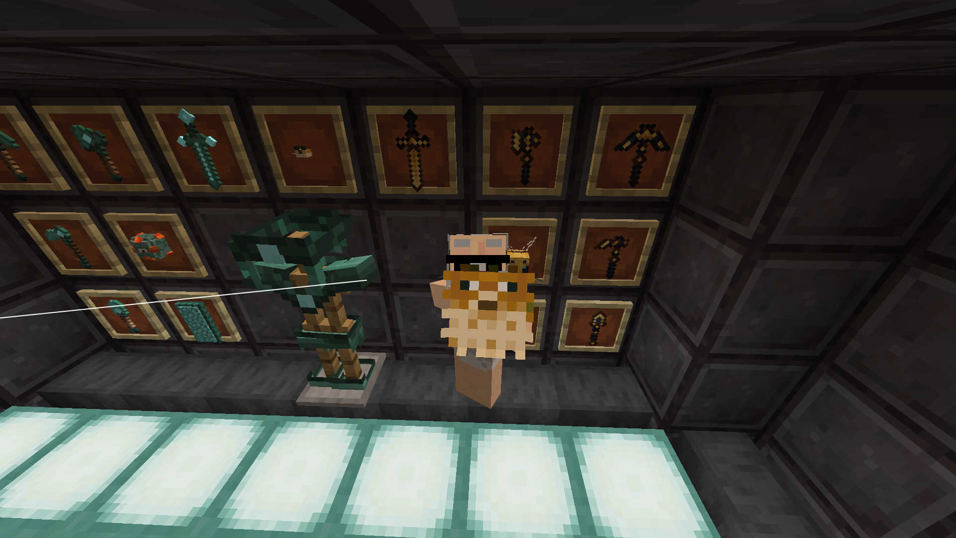 Prismarine and Bees Armor & Tools Minecraft Texture Pack