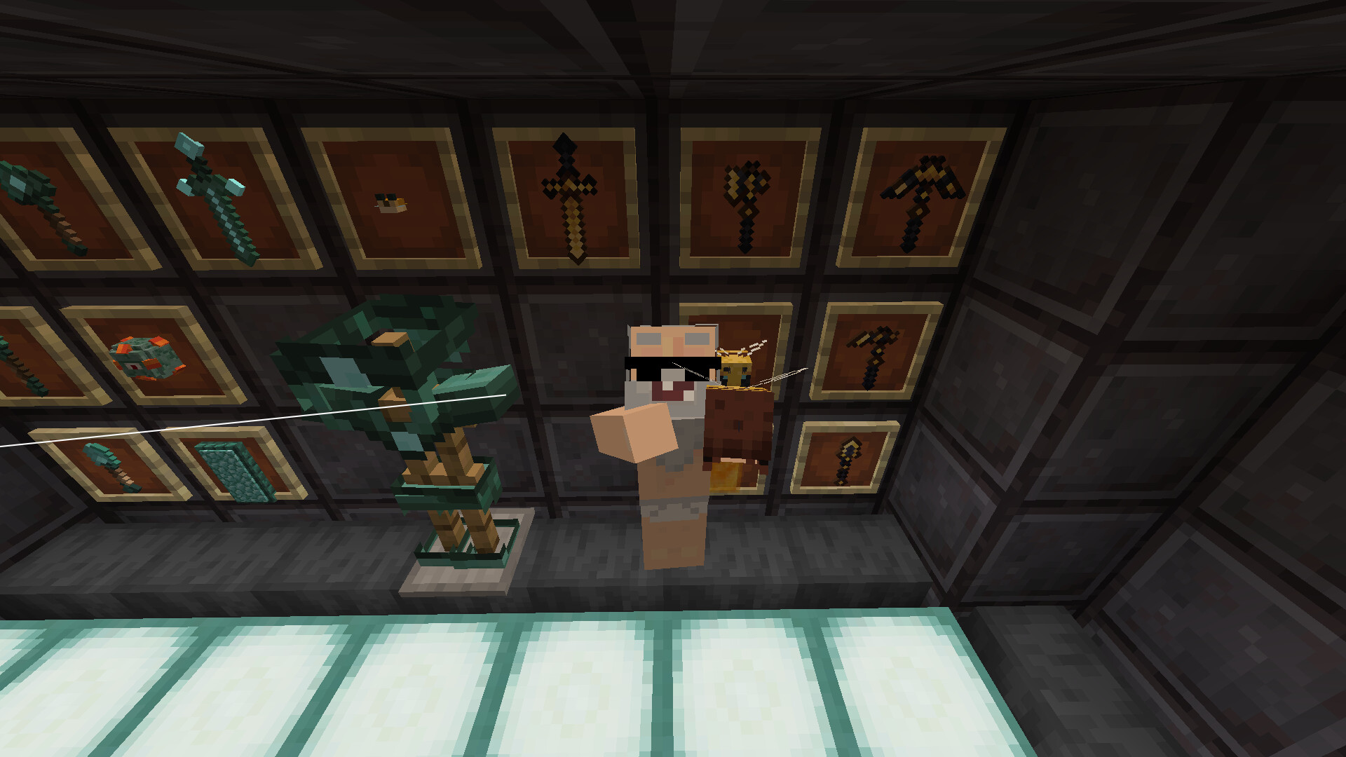 Prismarine and Bees Armor & Tools Minecraft Texture Pack