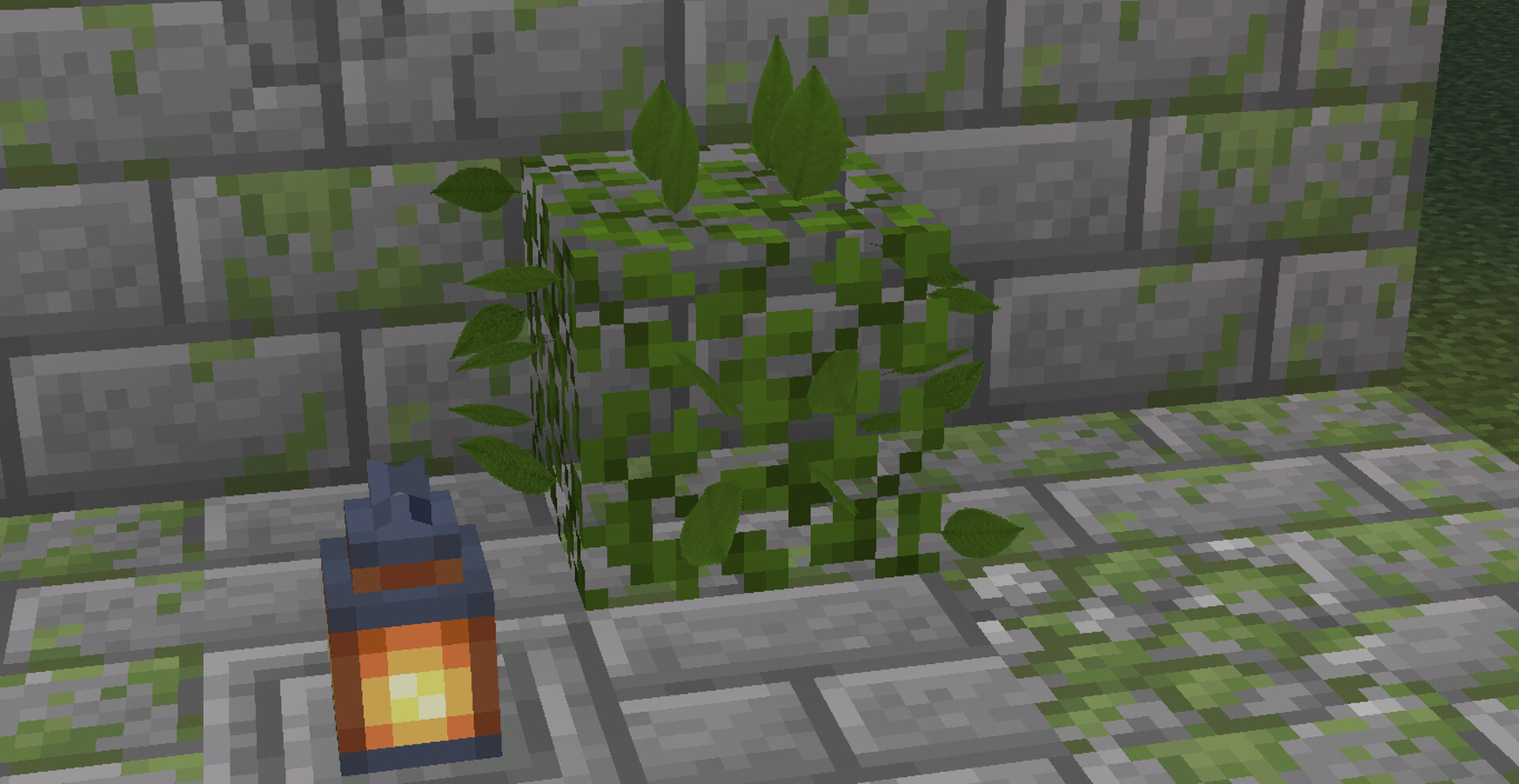 Realistic Bushy Leaves Minecraft Texture Pack