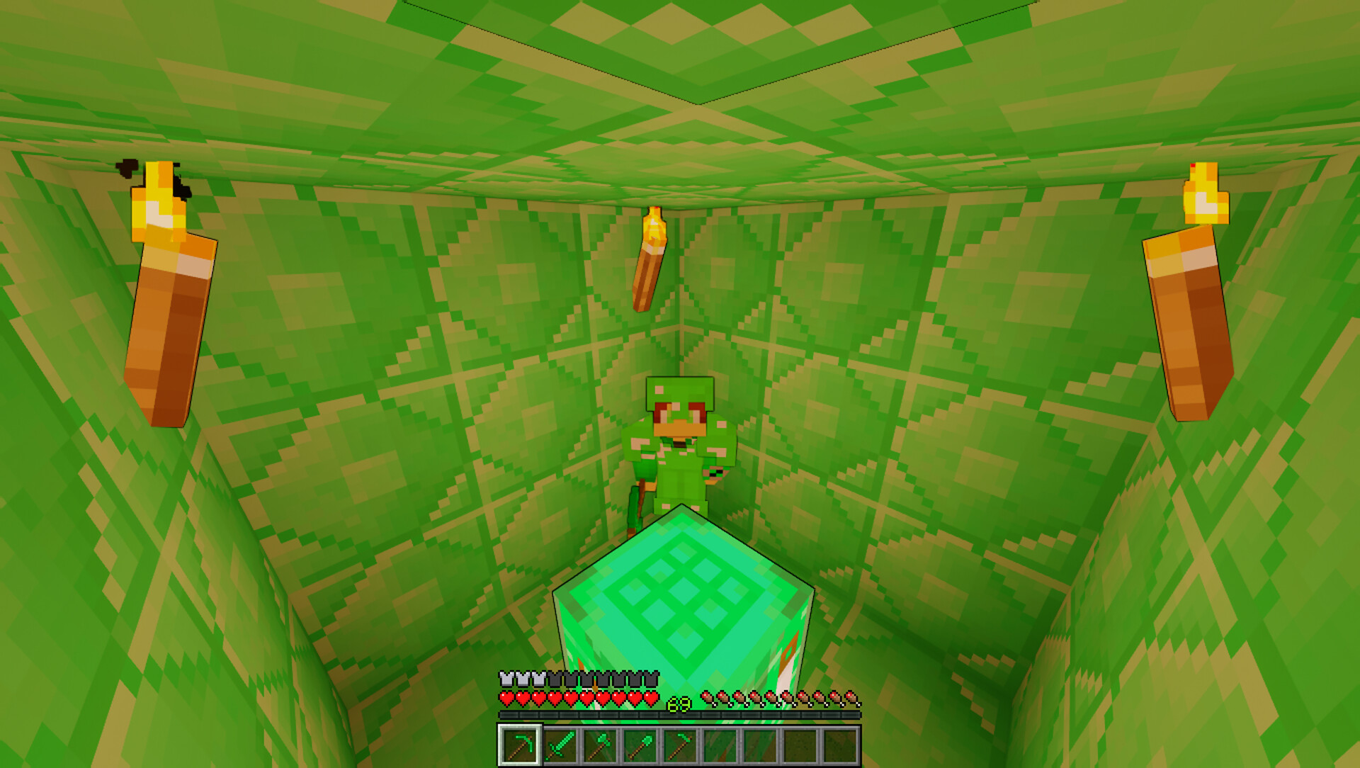 Emerald Armor and Tools in Only One Command Minecraft Texture Pack
