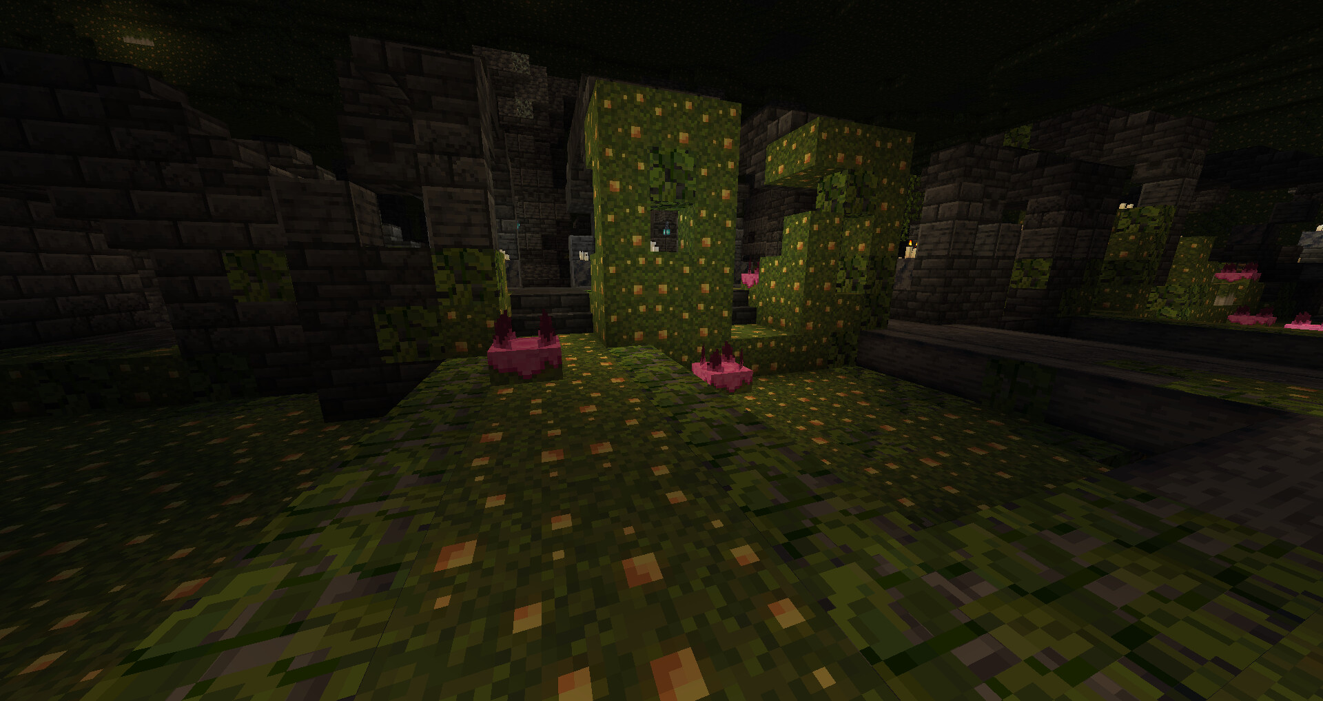 Lush Sculk (sculk replaced by lush vegetation) Minecraft Texture Pack