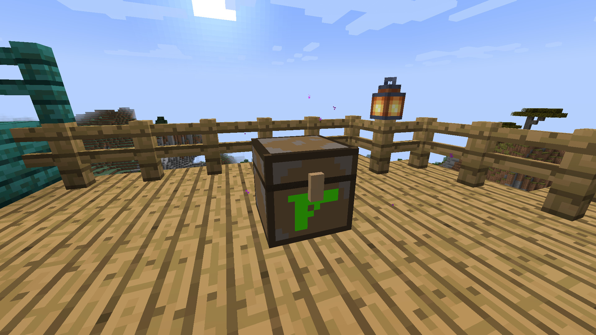 Nuclear Throne: Proto Chest over Ender Chest Minecraft Texture Pack