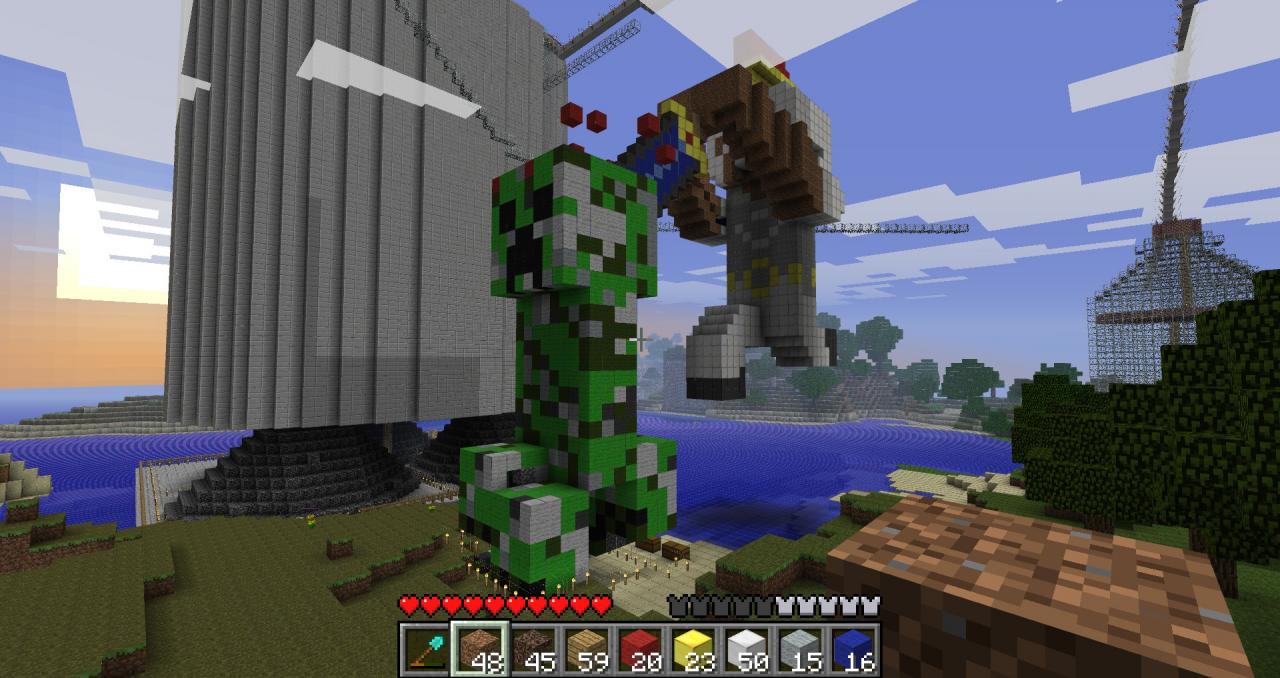 Gladiator killing creeper statue Minecraft Map