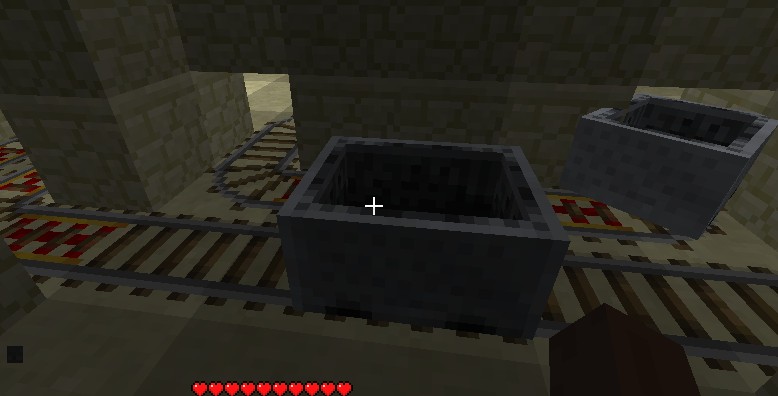 Pyramid w/ Automatic Cart Station Minecraft Map