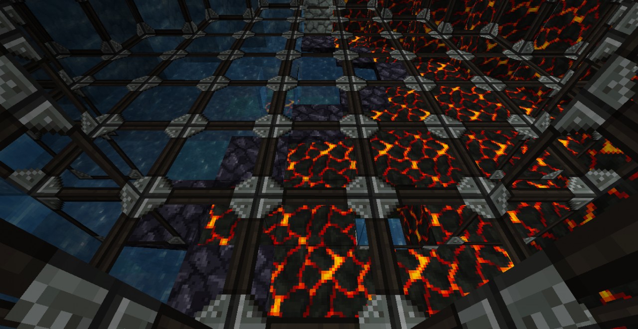 Inverted Pyramid ON CLANILLA SERVER Minecraft Map