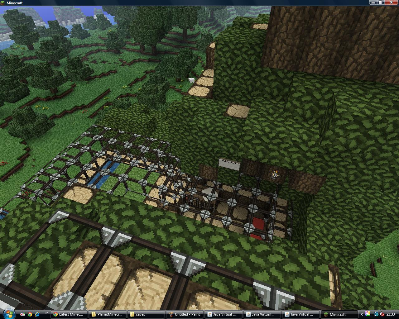 Tree Hut (now a mansion sort of) Minecraft Map