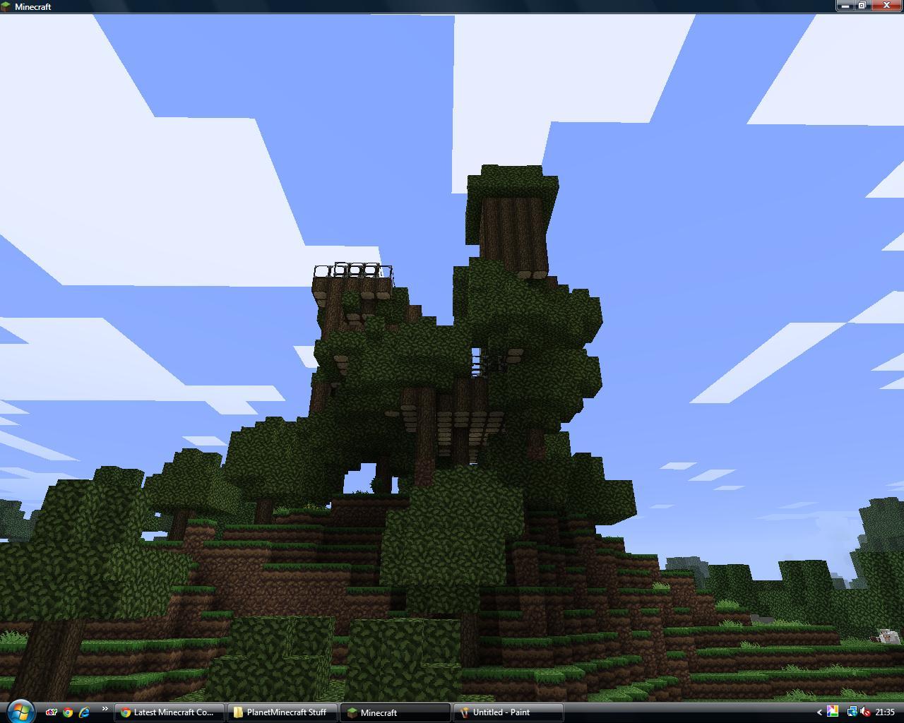 Tree Hut (now a mansion sort of) Minecraft Map