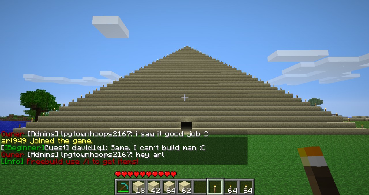 Huge Pyramid Minecraft Map