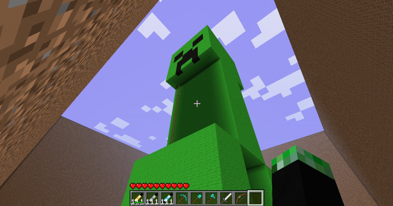 Giant Creeper + Flat Land Minecraft Map