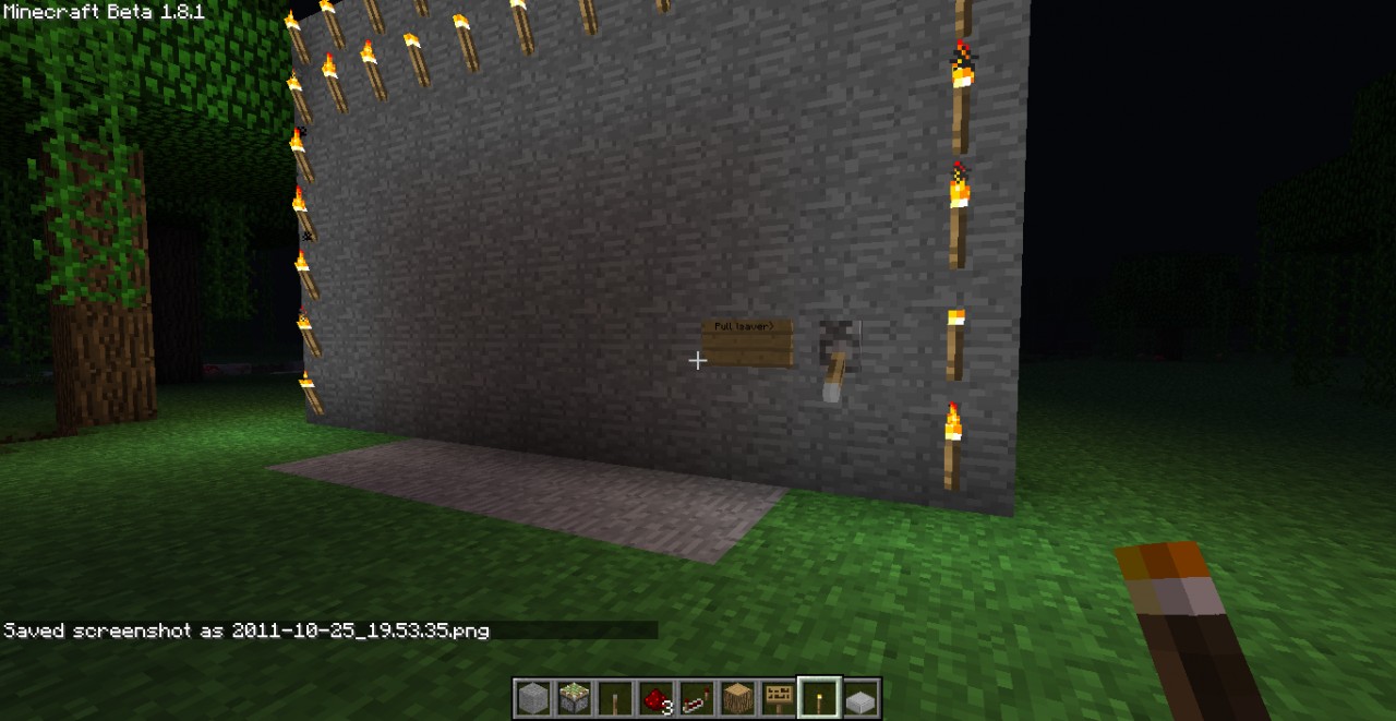 Hidden Piston Door Minecraft Map